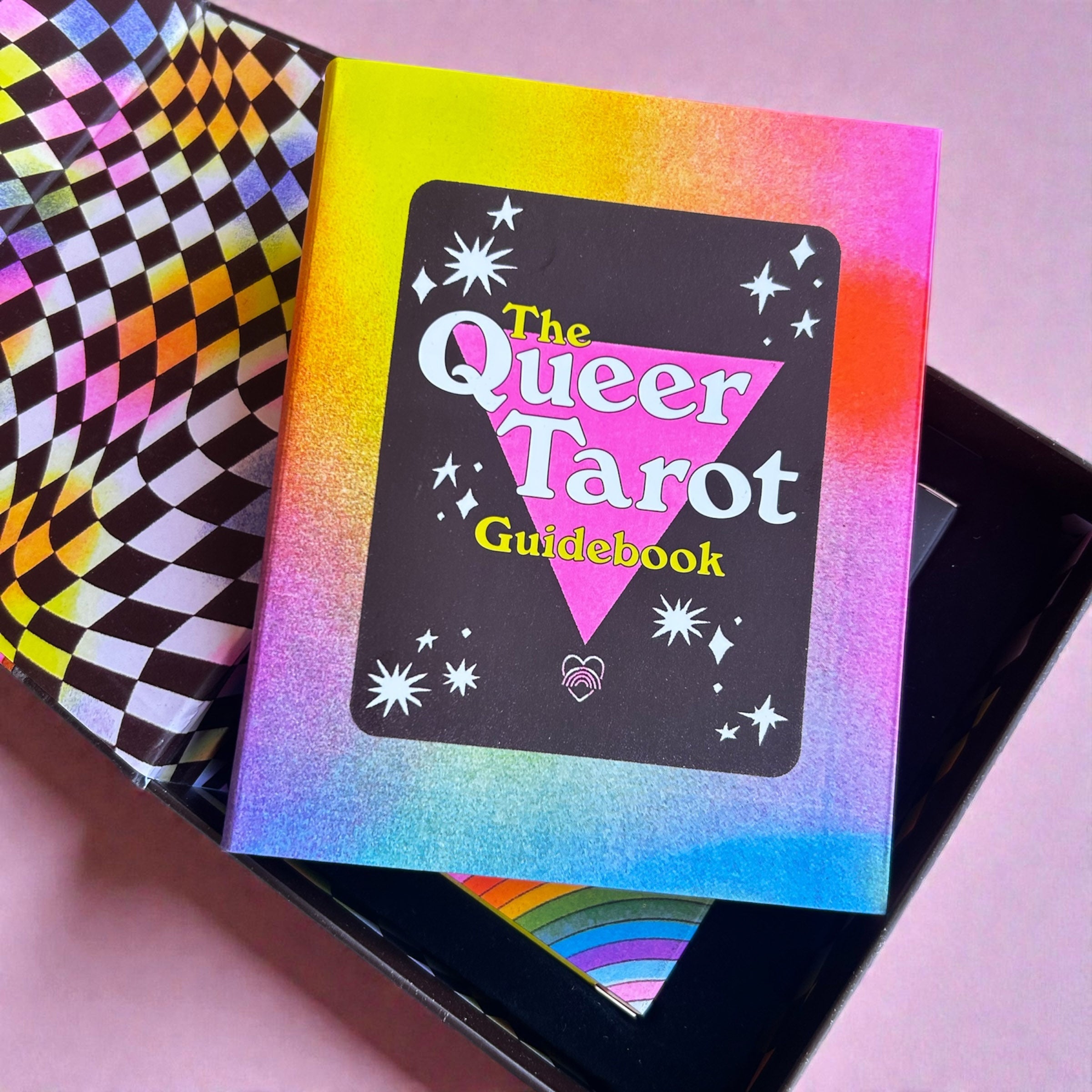 LGBTQIA+ tarot and oracle – La Panthère Studio