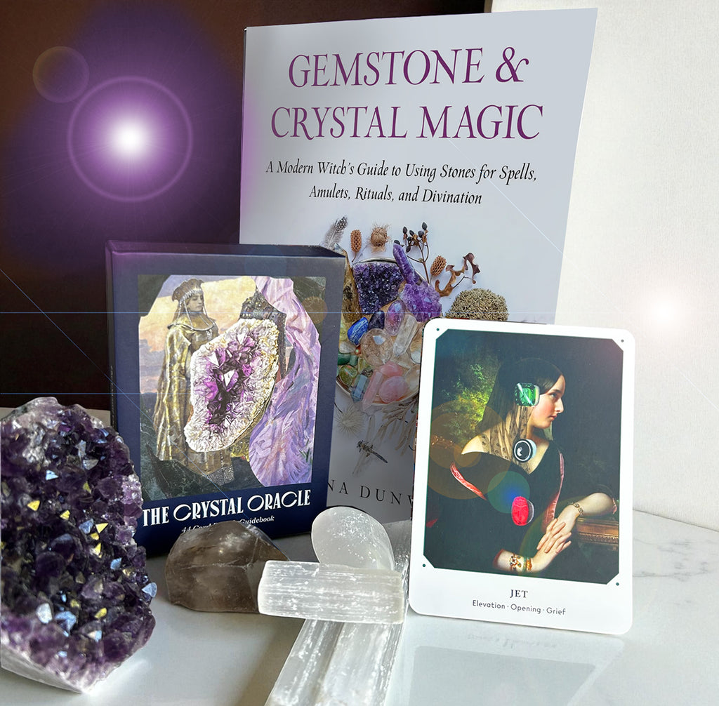 Gift Bundle: The Crystal Oracle – La Panthère Studio